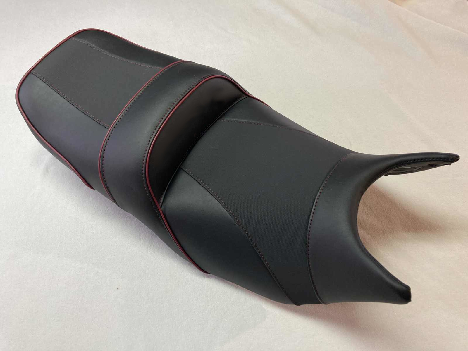 Sitzbank neu beziehen für Honda NT 650 V Deauville RC47 Farbe wählbar ...